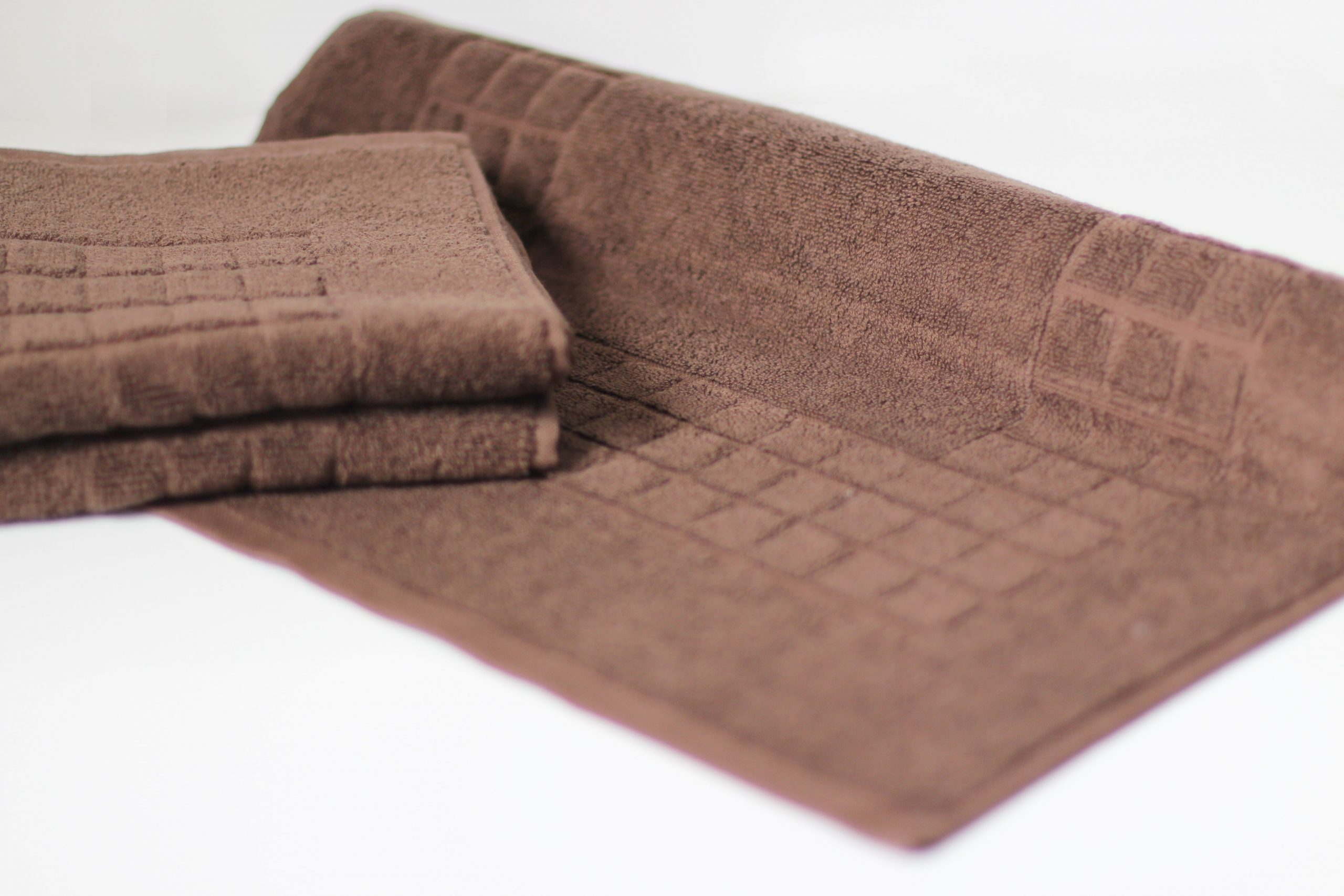 Luxor Spa Towels Chocolate Brown Towels | 600 gsm Towels UK
